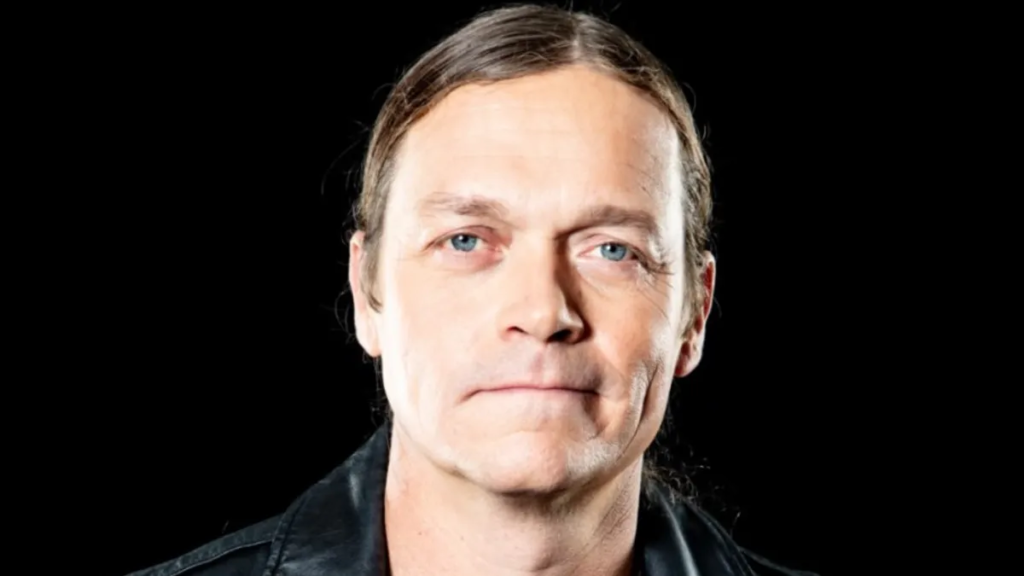 3 Doors Down Singer Brad Arnold Passes Away at Age 47 – Up Next 2 Blow